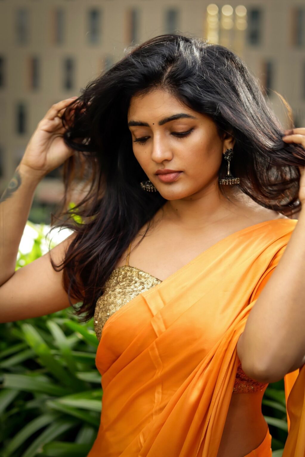 Actress isha rebba photos - Telugu24